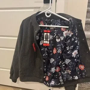 Well Worn | Jackets & Coats | Well Worn Gray Bomber Jacket | Poshmark